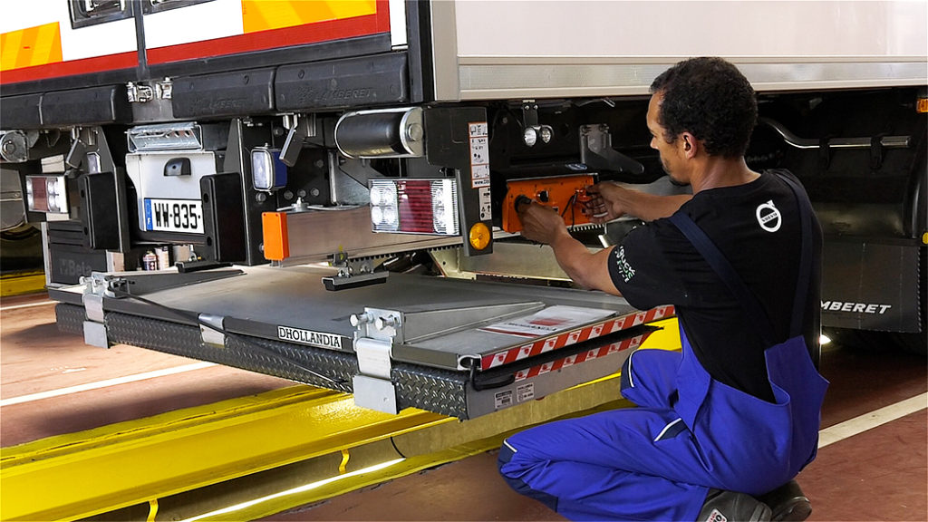 Truck & Bus prend soin de vos remorques ! | TRUCK & BUS